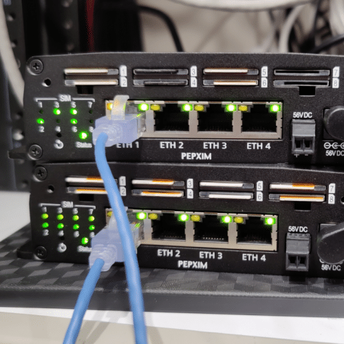 Peplink SIM Injector